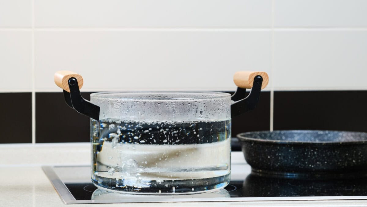 How to Purify Water: 5 Methods For Cleaner H2O