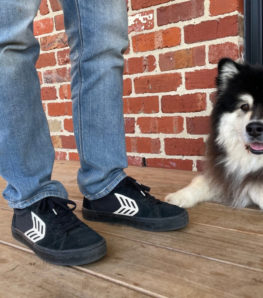 8 Sustainable Men’s Shoe Brands For Comfort & Ethics