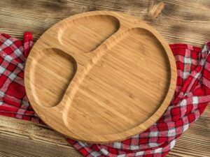 Are Paper Plates Recyclable & Eco-Friendly? Looking Behind The Paper