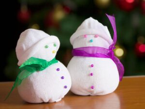 11 DIY Christmas Decorations For A Homemade Holiday Season