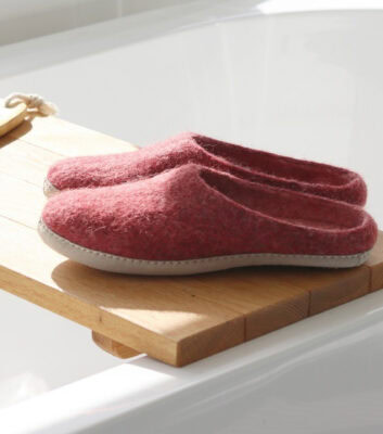 11 Sustainable Slippers Made From Eco-Friendly, Organic & Recycled ...
