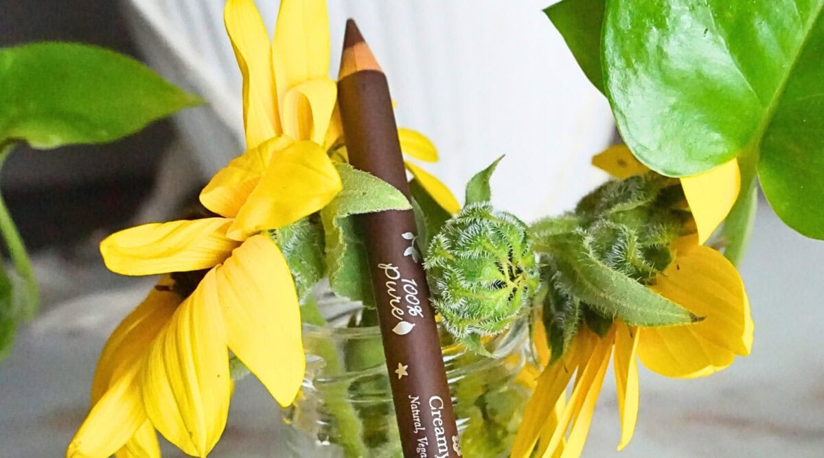 11 Sustainable Makeup Brands Creating Eco-Friendly Cosmetics