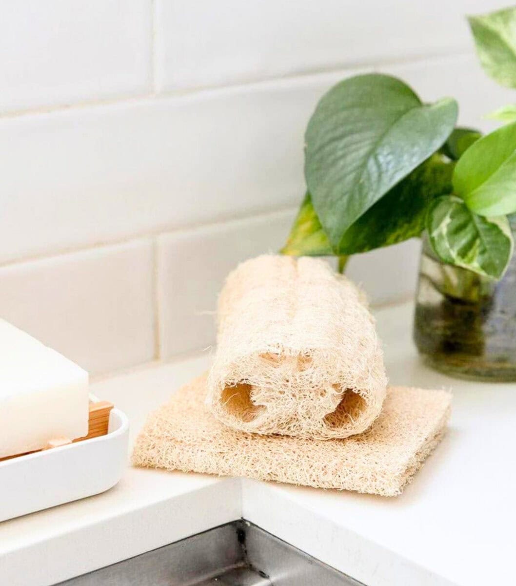 7 Eco-Friendly Sponges For The Kitchen And Bathroom