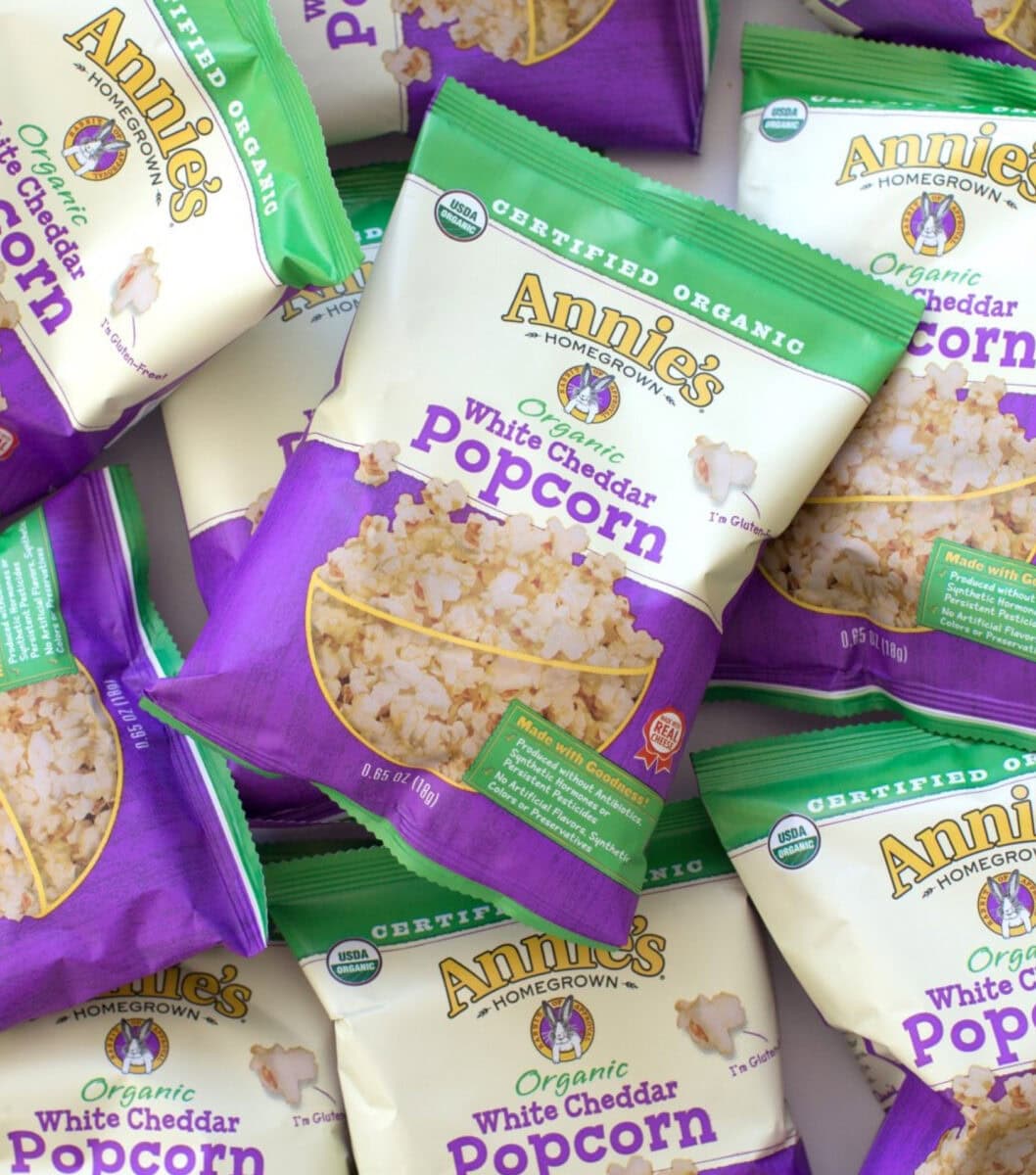 5 Organic Snacks We Can't Stop Munching On