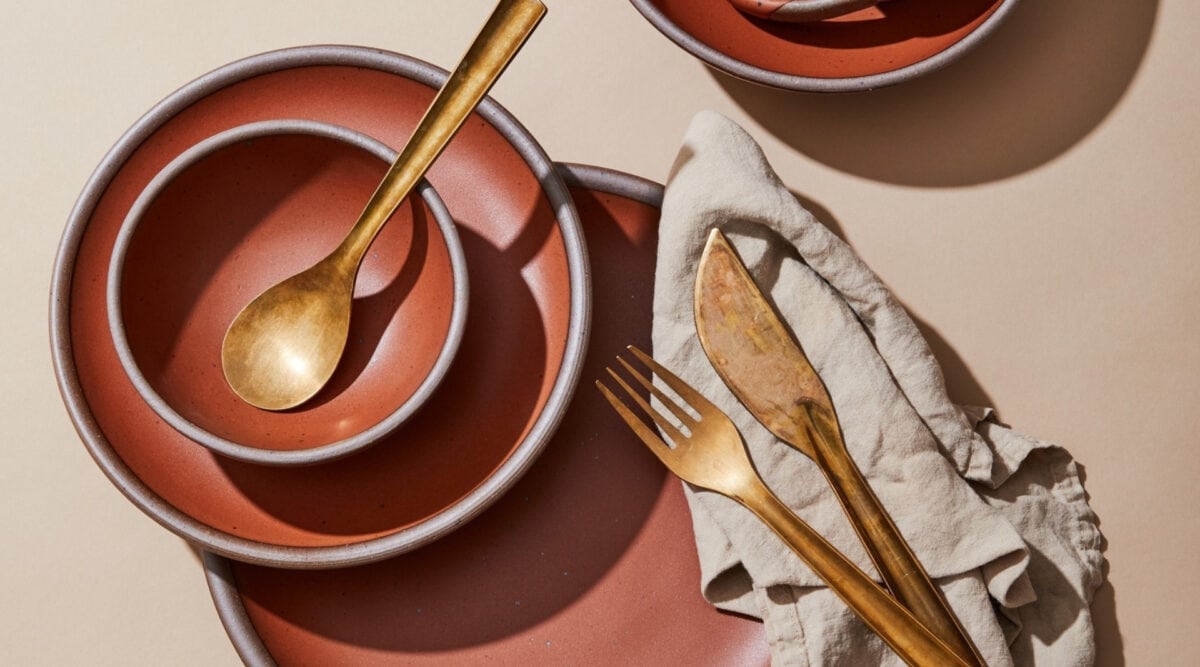 9 Eco-Friendly Dinnerware Brands Of Your Dining Dreams