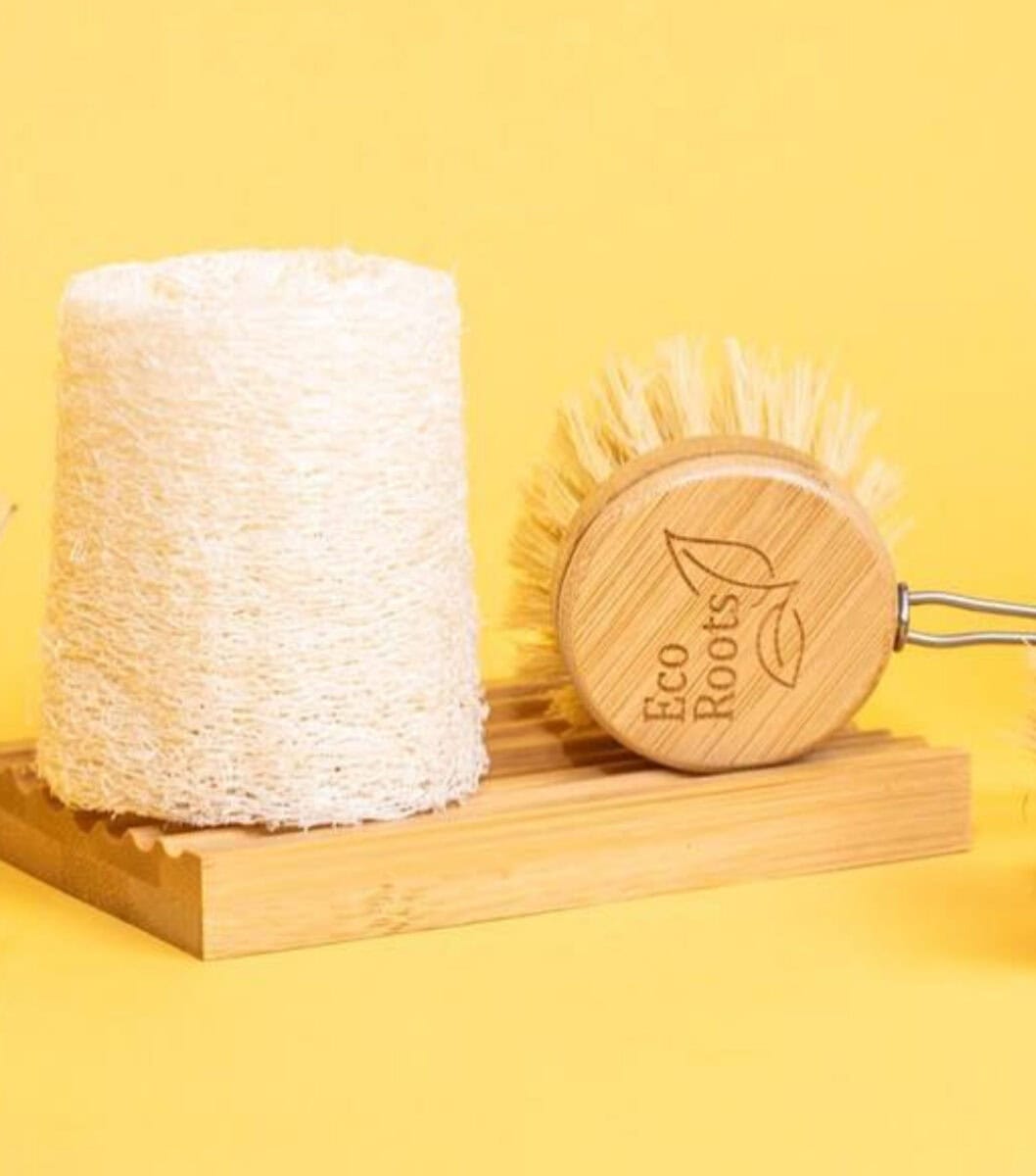 7 Eco-Friendly Loofahs & Loofah Alternatives You Can Scrub Sustainably With