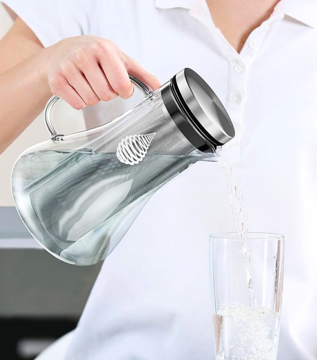 7 (Mostly) Plastic-Free Water Filters Purifying H20 For Non-Toxic Hydration
