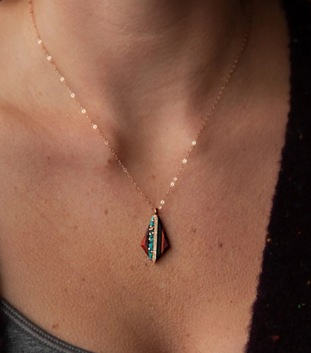 8 Minimalist Jewelry Brands For Understated Elegance