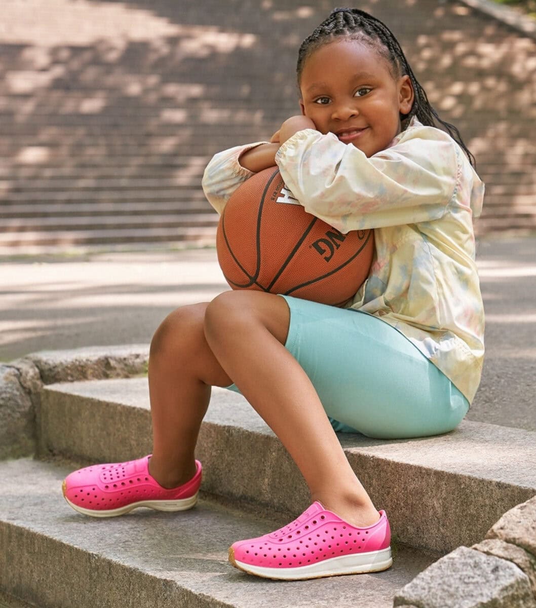 5 Sustainable Kids Shoes & Brands For Fitting Little Eco-Friendly Feet