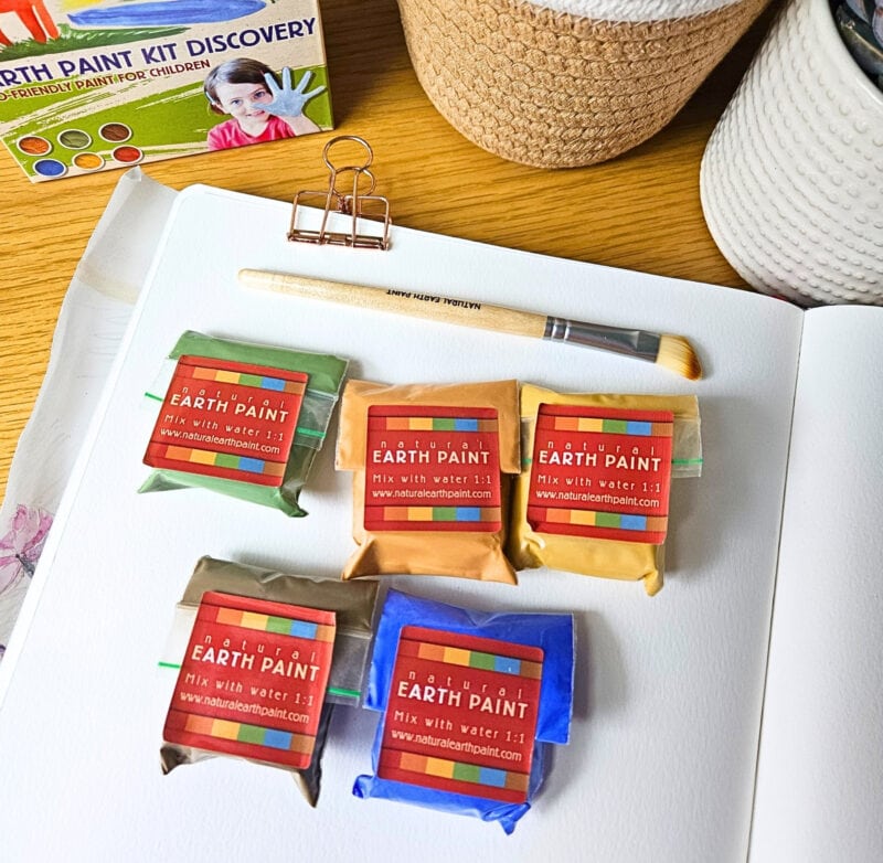 7 Natural & Non-Toxic Crayons To Color Cleanly