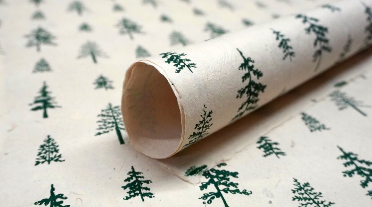 7 Eco-Friendly Gift Wrapping Alternatives For Greener Giving