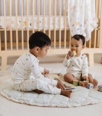 7 Organic & Non-Toxic Play Mats For The Most Fun