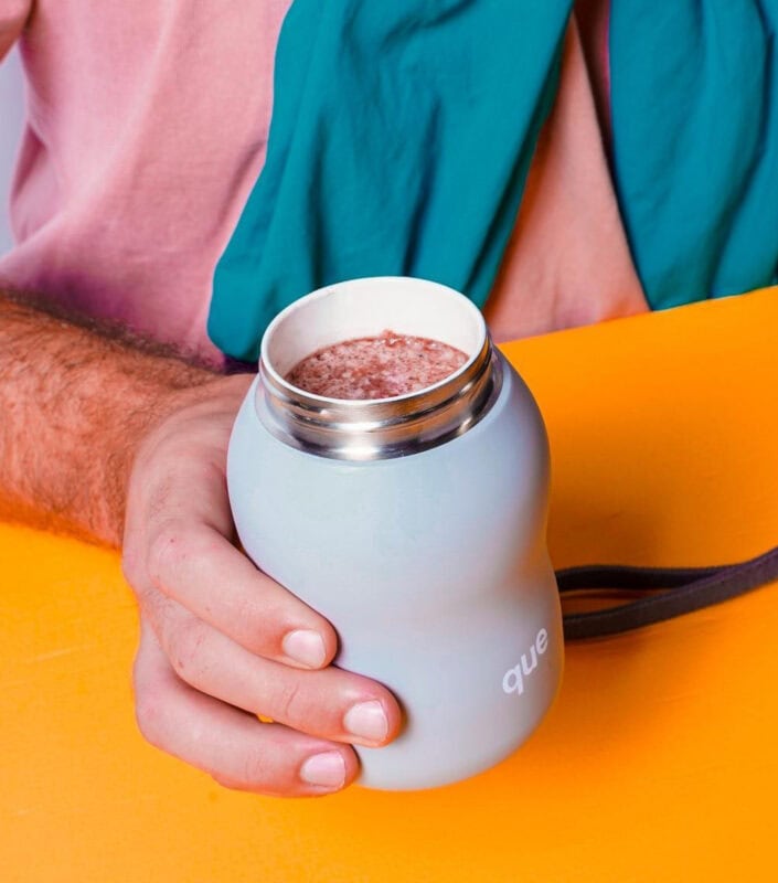 8 Plastic-Free Water Bottles For Better Non-Toxic Hydration