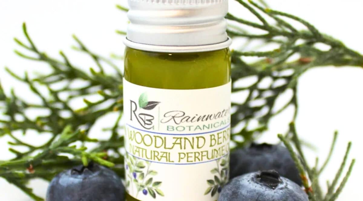 9 Non-Toxic Perfume Brands Making Clean Fragrances