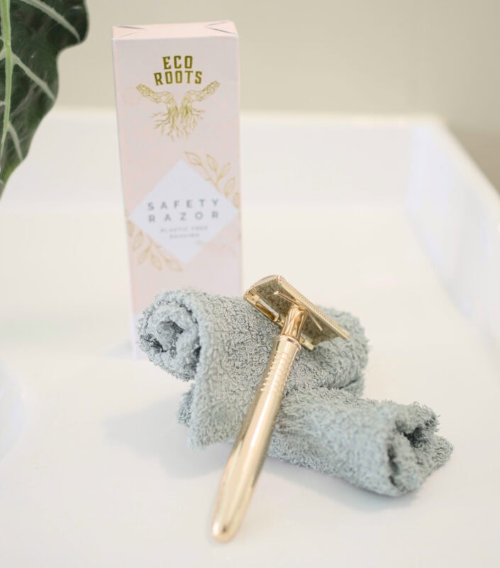 7 Sustainable Women's Razors For a Clean Shave & Cleaner Planet