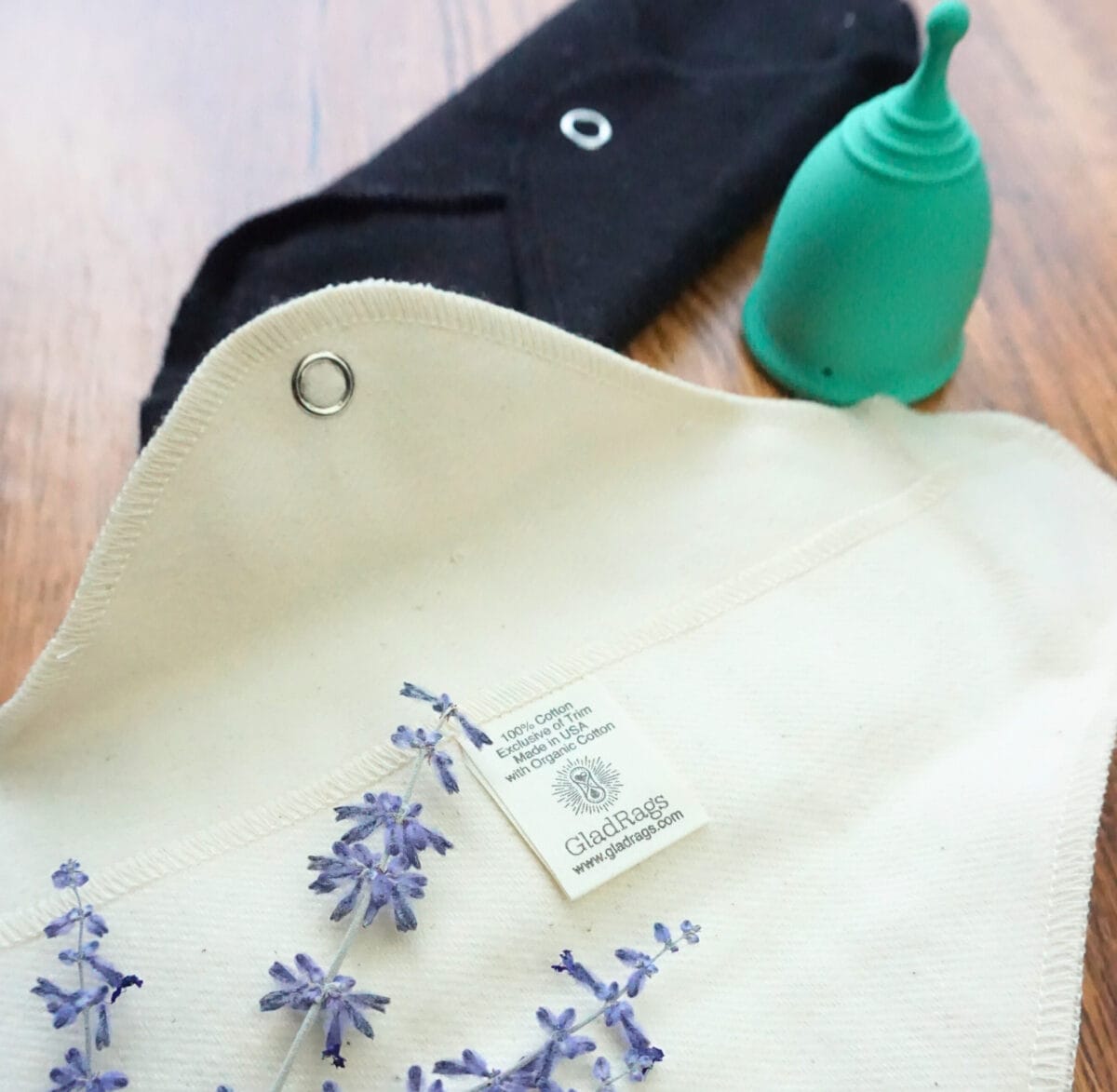 7 Reusable Period Pads To Make Your Menstrual Cycle More Circular