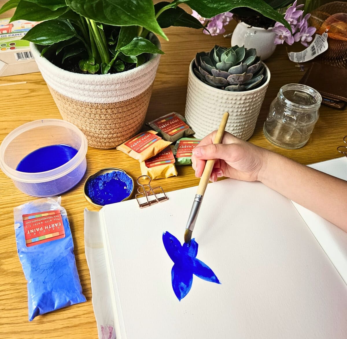 7 Eco-Friendly Art Supplies For Naturally Sustainable Creativity