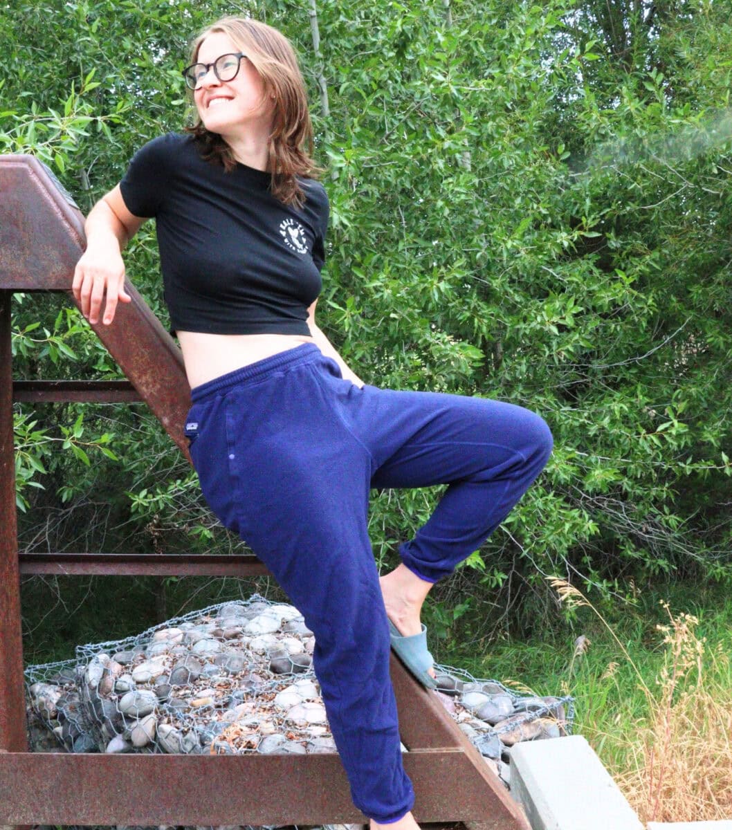 9 Sustainable Sweatpants & Joggers for Planet-Loving Lounging
