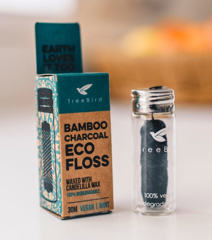 7 Eco-Friendly Floss Brands For a Plaque & Plastic-Free Smile