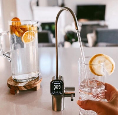 7 (Mostly) Plastic-Free Water Filters Purifying H20 For Non-Toxic Hydration