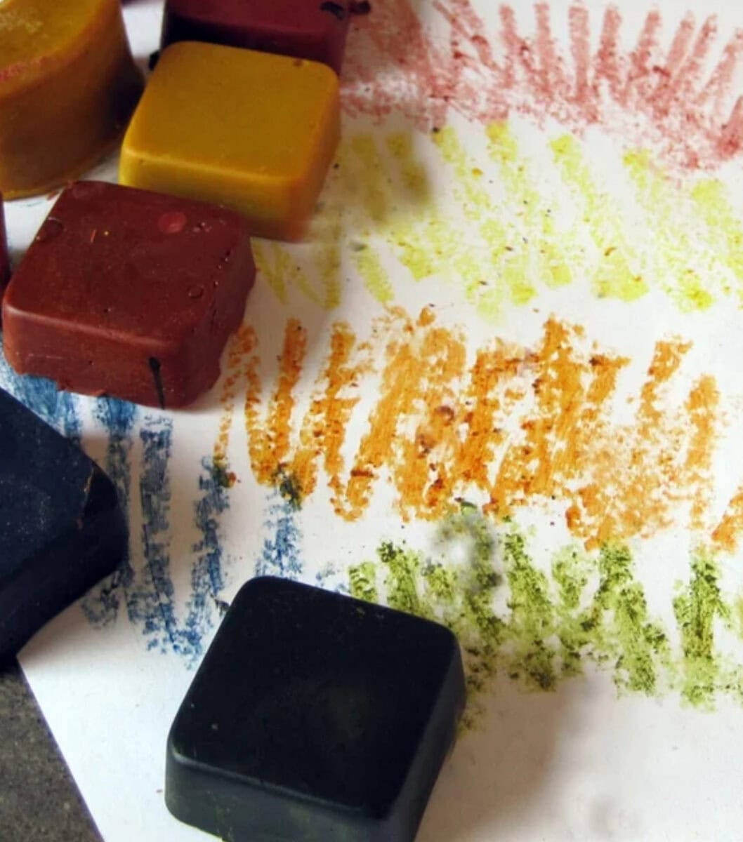 9 Non-Toxic Art Supplies: Your Guide To Safe Creativity