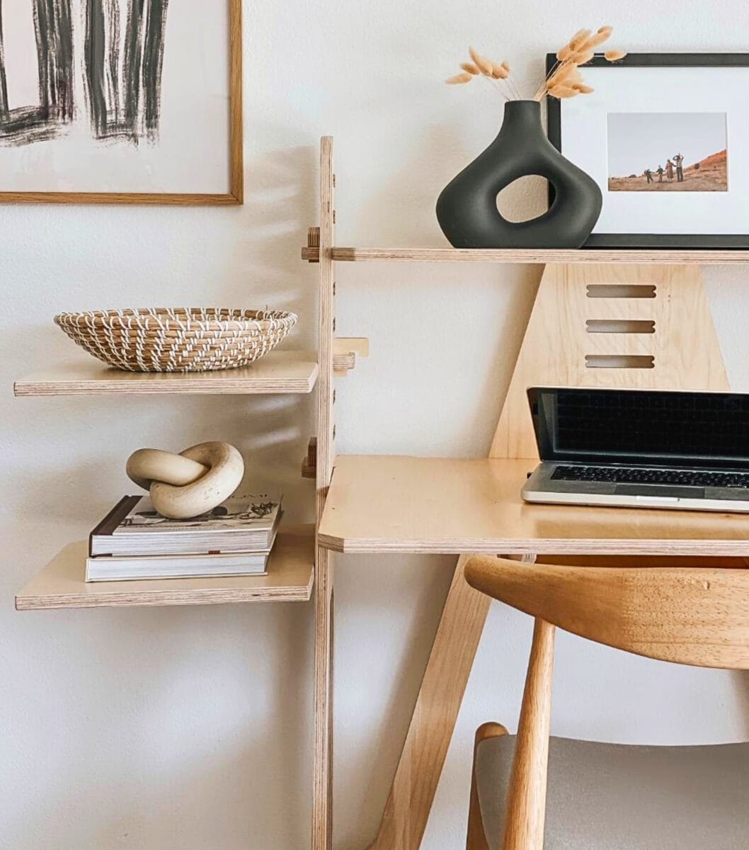 7 Eco-friendly & Non-Toxic Desks For 2025