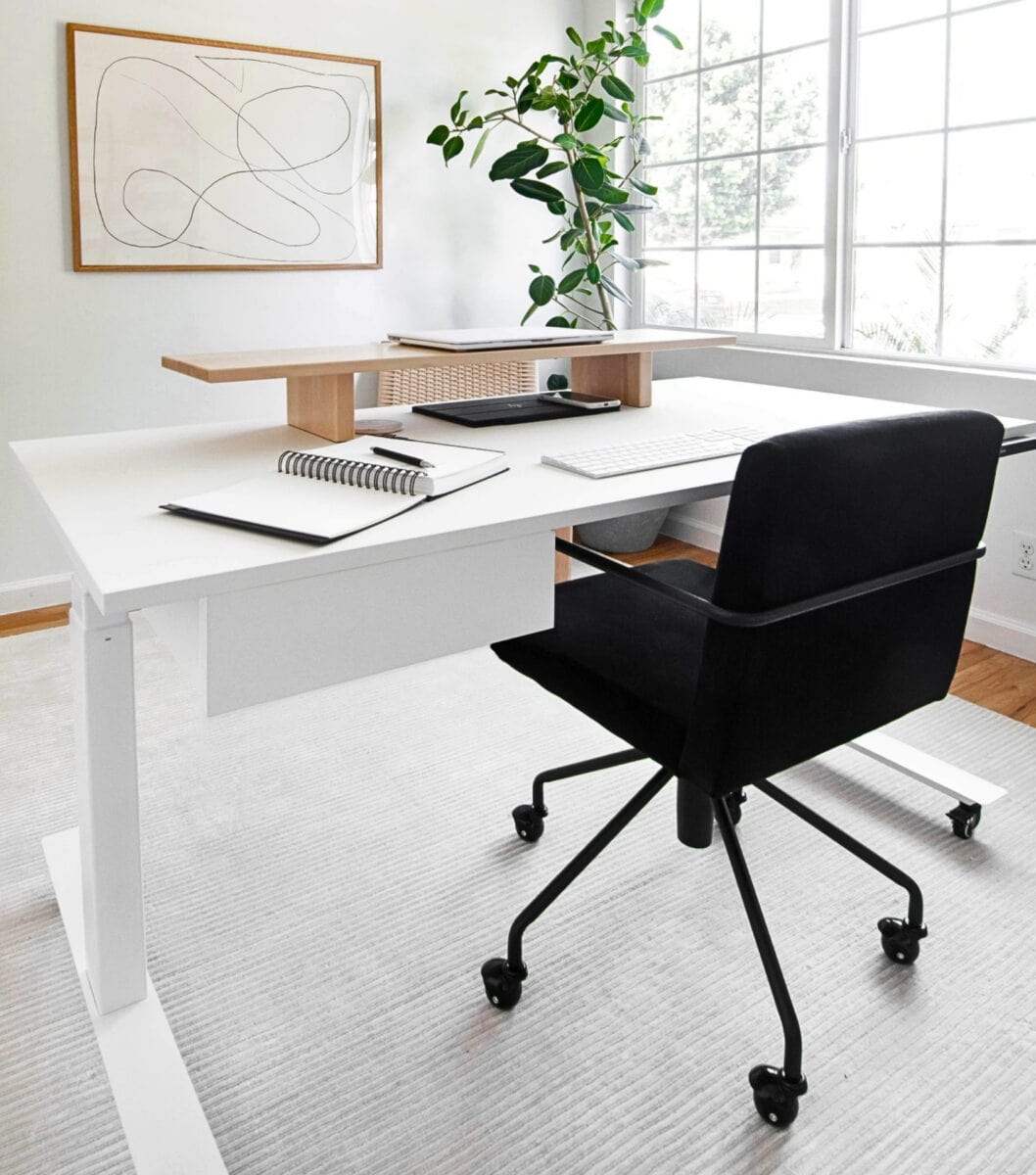 5 Non-Toxic Desks For A Healthier And More Sustainable 9-5