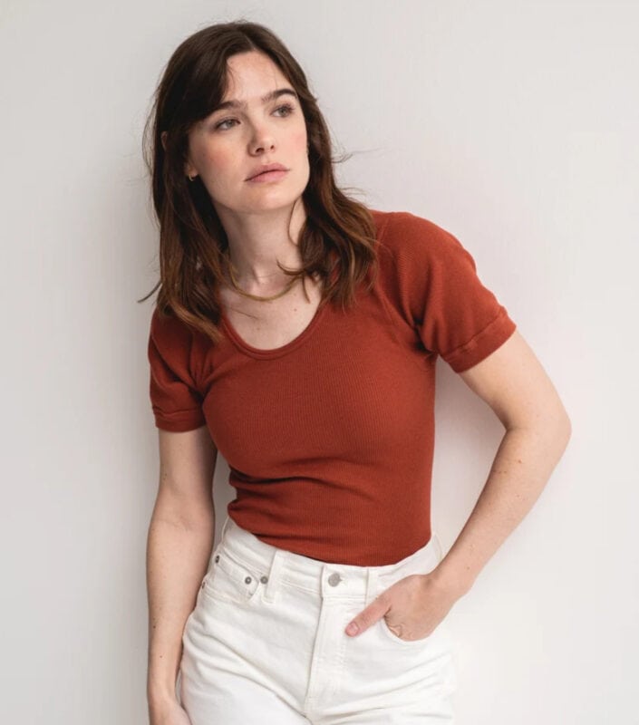 11 Best Online Vintage Stores Reviving Retro Styles & Threads