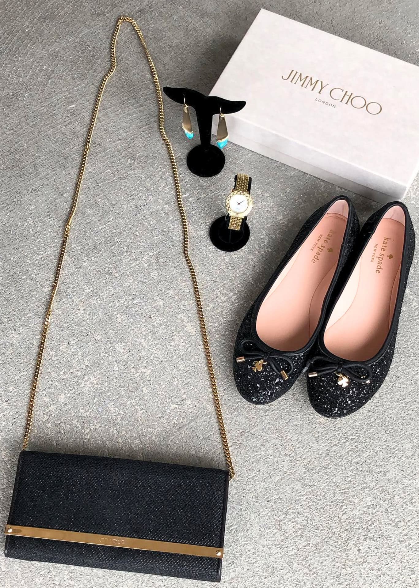 13 Best Thrift Stores In Tampa for Bargain-Seeking Buccaneers