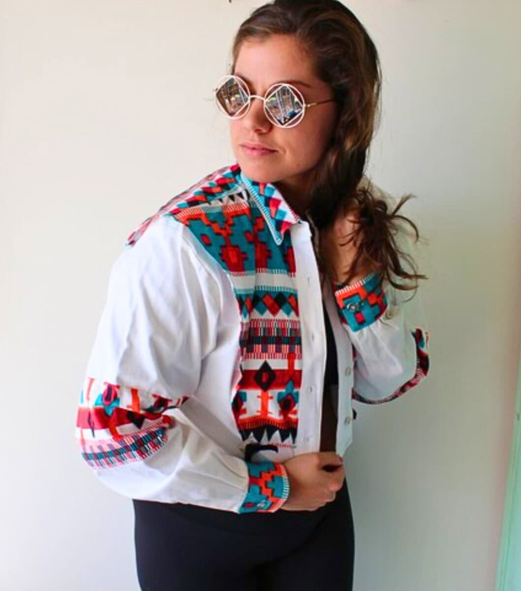 11 Best Online Vintage Stores Reviving Retro Styles & Threads