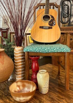 11 Best Thrift Stores in Chicago That Will Blow You Away