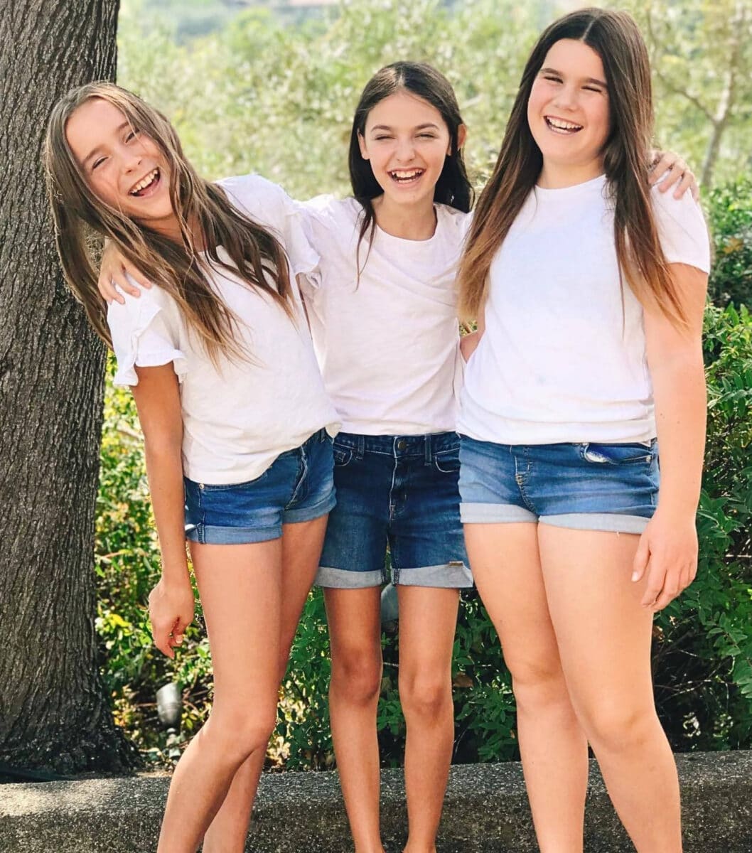 13 Shops Selling Used Kids & Babies Clothes Online