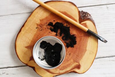 How to Make DIY Eyeliner That's Safe & Smudge-Free