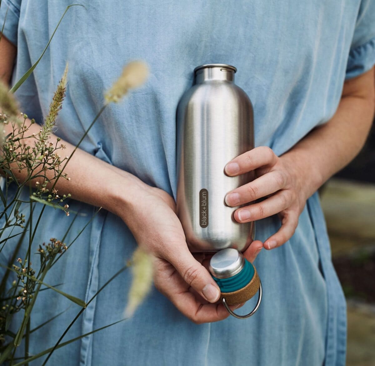 7 Best Plastic-Free Water Bottles For Non-Toxic Hydration