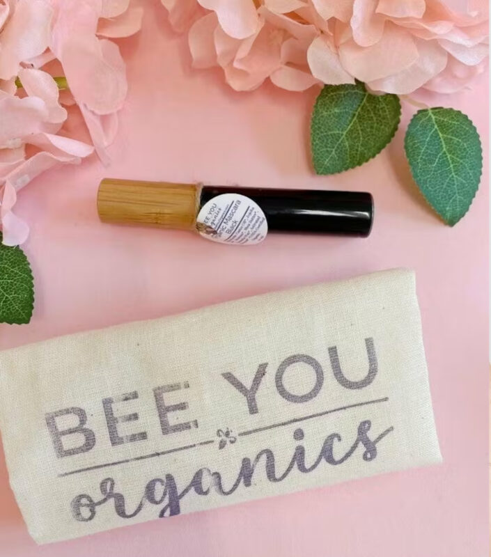 7 Best Zero Waste Mascara Brands For Beautiful Lashes